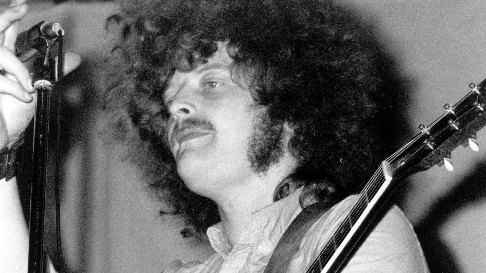 Гитарист Jethro Tull Мик Абрахамс скончался в 81 год